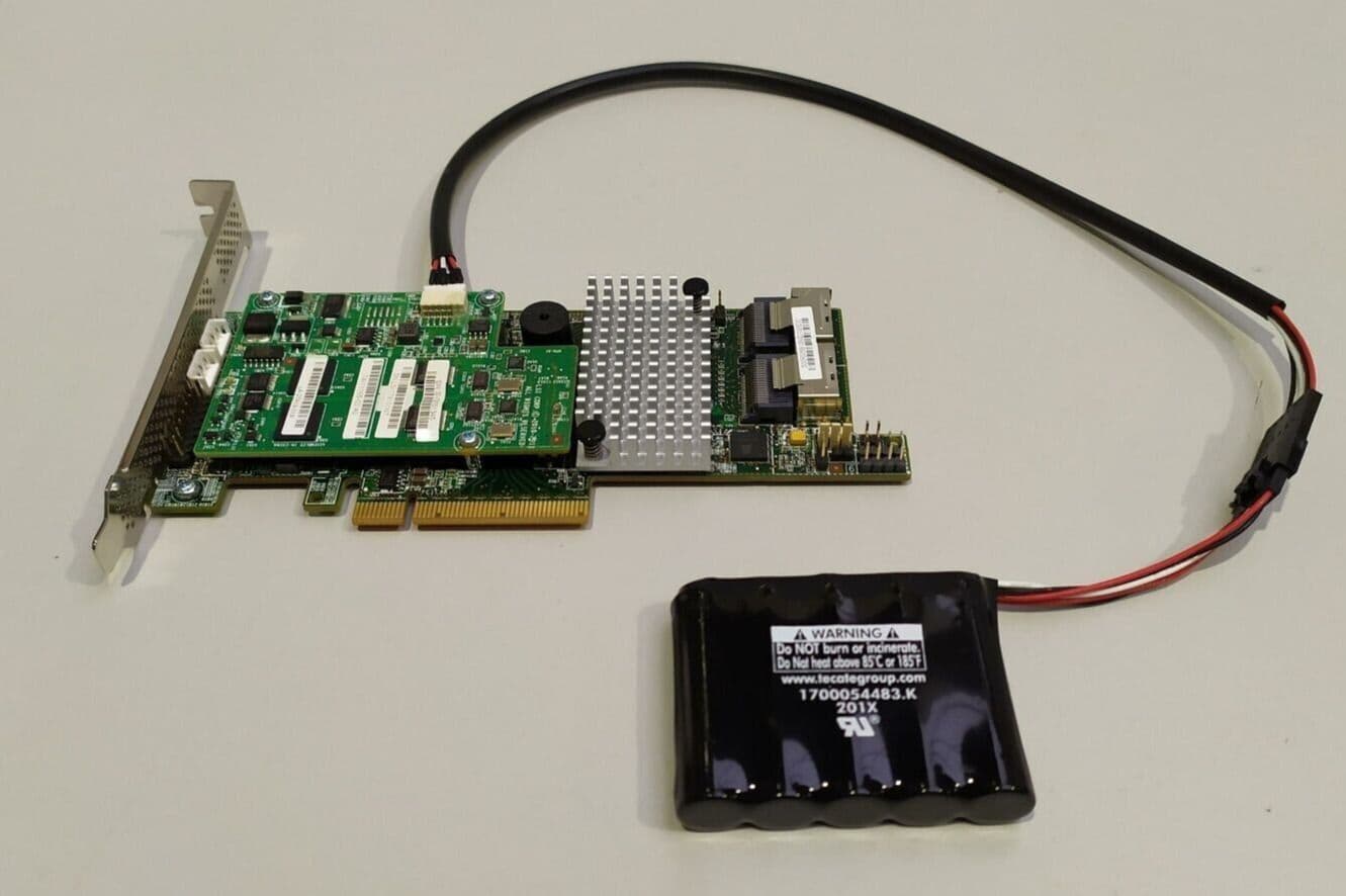 LSI MegaRAID 9271-8i SAS 6Gb/s PCIe RAID Controller 1GB Cache Battery