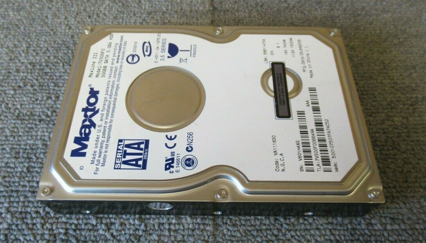Maxtor 7V300F0 MaXLine III 300GB 7200RPM SATA 3Gbps 16MB 3 5" Internal HDD