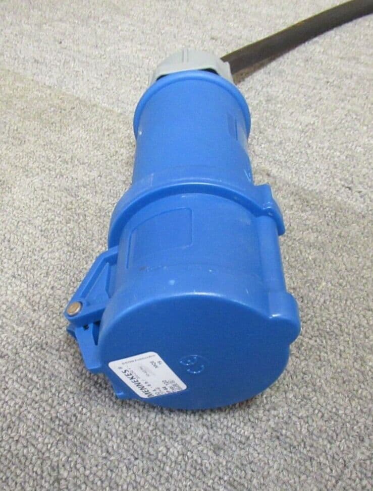 Mennekes 32A-6H IP44 3-Pin Industrial Blue Plug Male/Female Extension ...