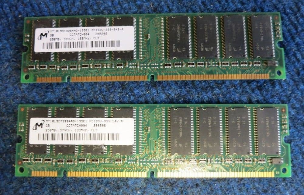 Micron MT16LSDT3264AG-133E1 2 x 256MB 512MB SDRAM PC133 CL3 168 Pin UDIMM RAM