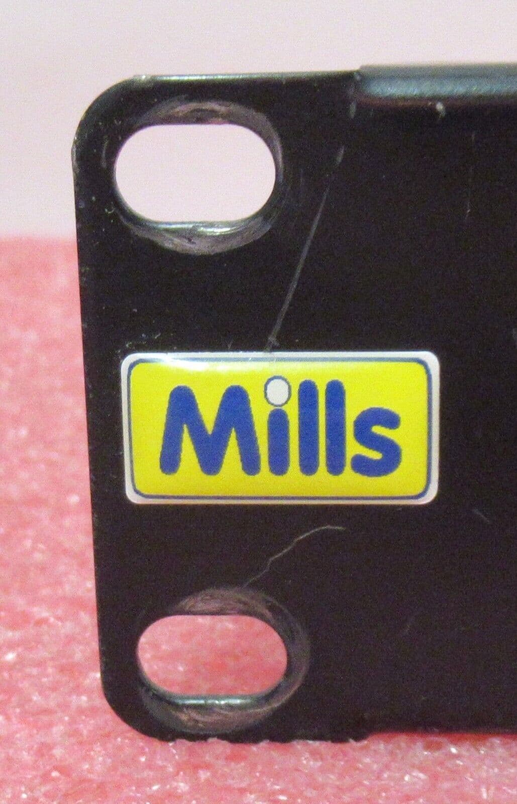 Mills 16 Port Cat5e RJ45 Ethernet 19" Rackmount 1U Rear Punch Patch ...