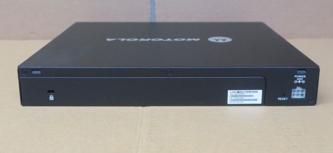 Motorola RFS4000 RFS-4010 5x 1GbE RJ45 PoE 1x 1GbE SFP Combo Port RF Switch