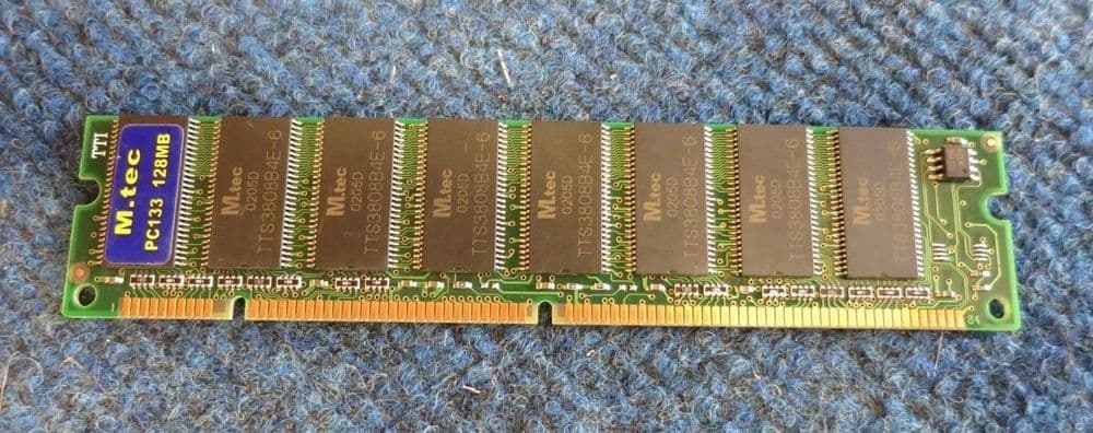 Mtec TTS3808B4E-6 256MB SDRAM PC133 168 Pins DIMM RAM Memory