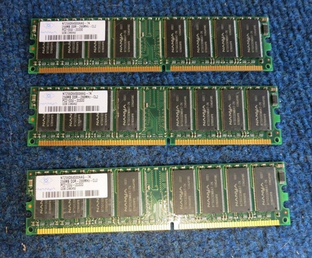 Nanya NT256D64S88AAG-7K 3 x 256MB 768MB DDR SDRAM PC2100 184 Pin DIMM RAM