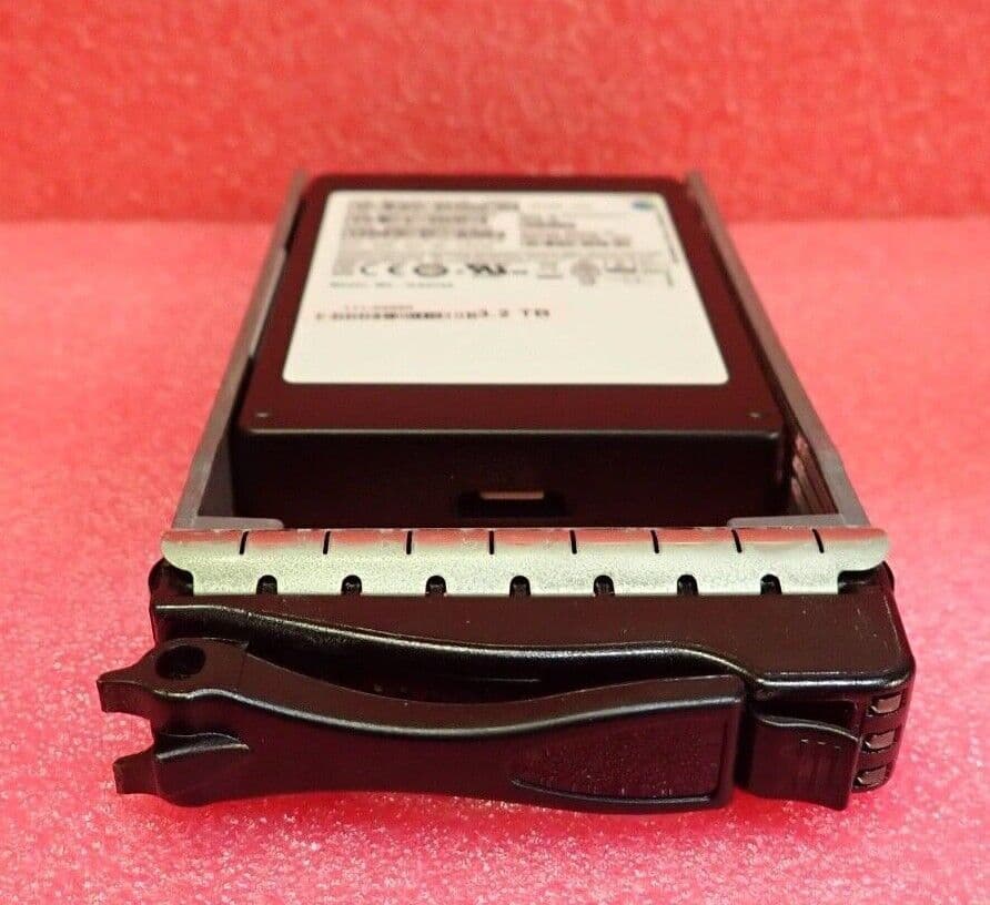 NetApp 3 2TB SSD SAS 12G MU Solid State Drive E-X4079A 111-02995 DE5600
