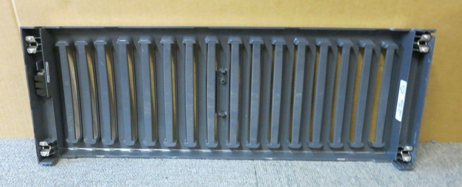 NetApp C2800-GY3395 Front Bezel Cover For FAS2050