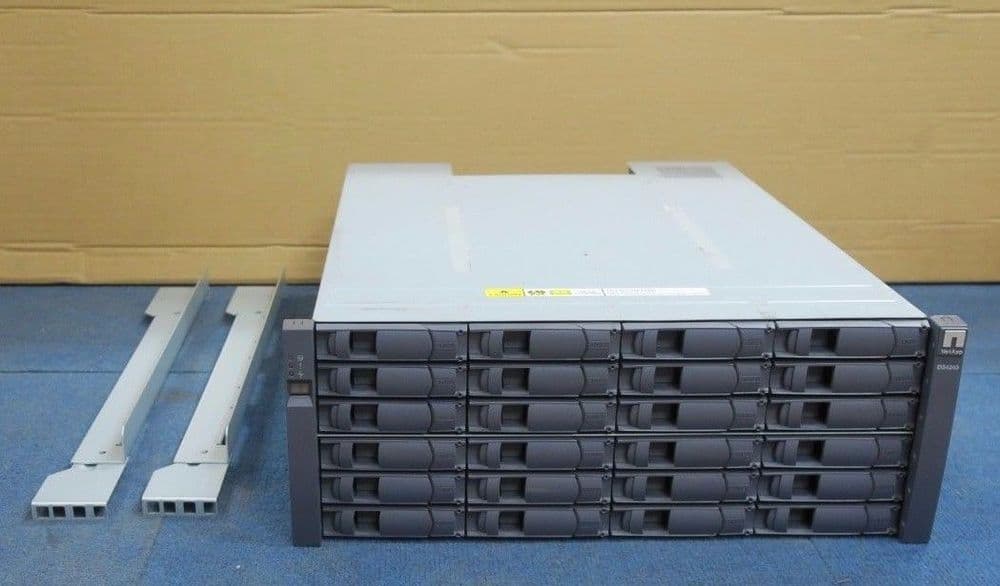 NetApp DS4243 430-00048 C1 - 43TB SAS HDD 2x IOM3 2x PSU Controllers Shelf