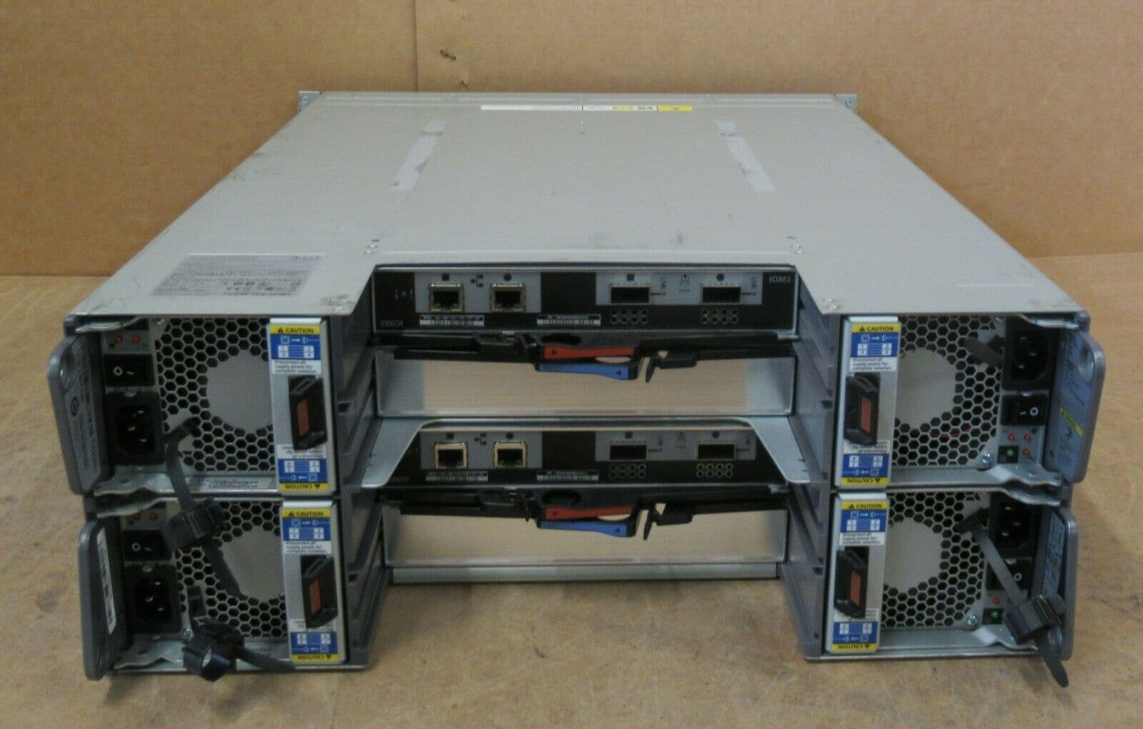 NetApp DS4243 NAJ-0801 24x 450GB 3 5 SAS HDD 2x IOM3 4x PSU 4U ...