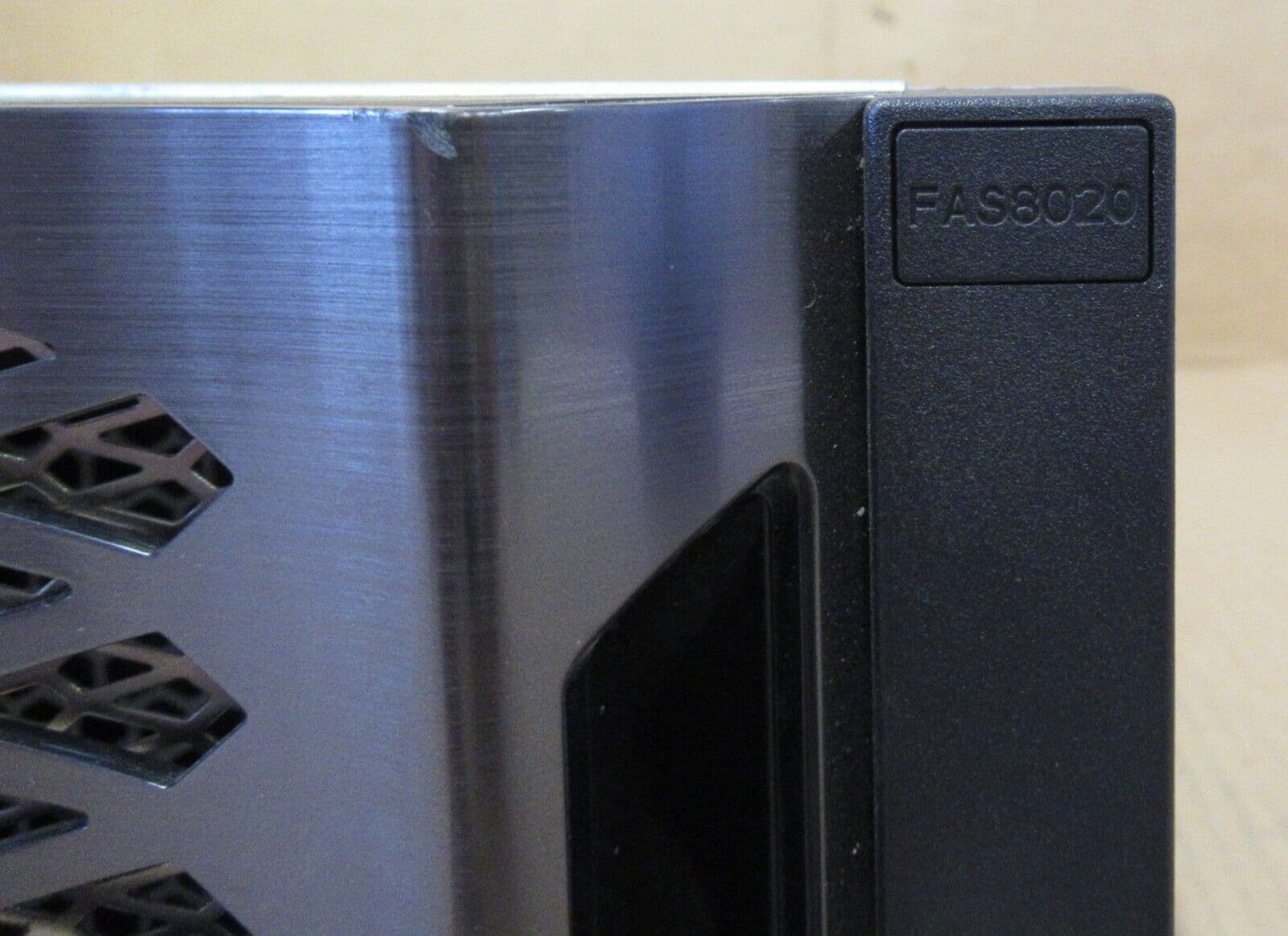 NetApp FAS8020 NAF-1301 3U Filer System & 2x Controller Module 111 ...