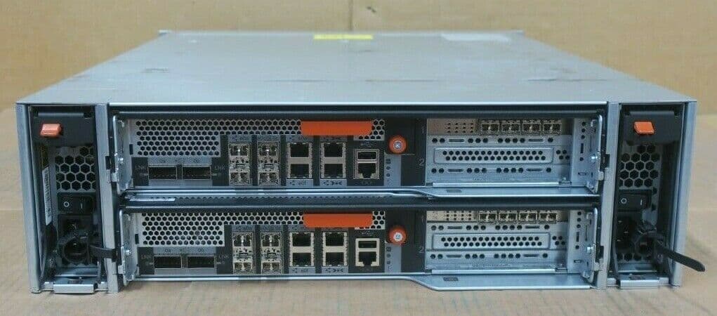 NetApp FAS8020 NAF-1301 3U Filer System 2x Controller Modules 111-01099 2x PSU