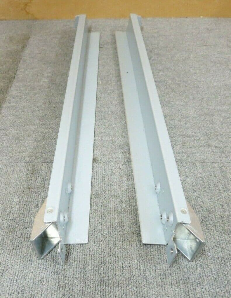 NetApp X8783A-R6 111-00595 111-00596 Left Right Fixed Rail Kit For ...