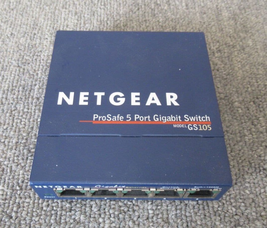 NetGear GS105 ProSafe 5-Ports RJ45 Gigabit Ethernet Unmanaged Desktop ...