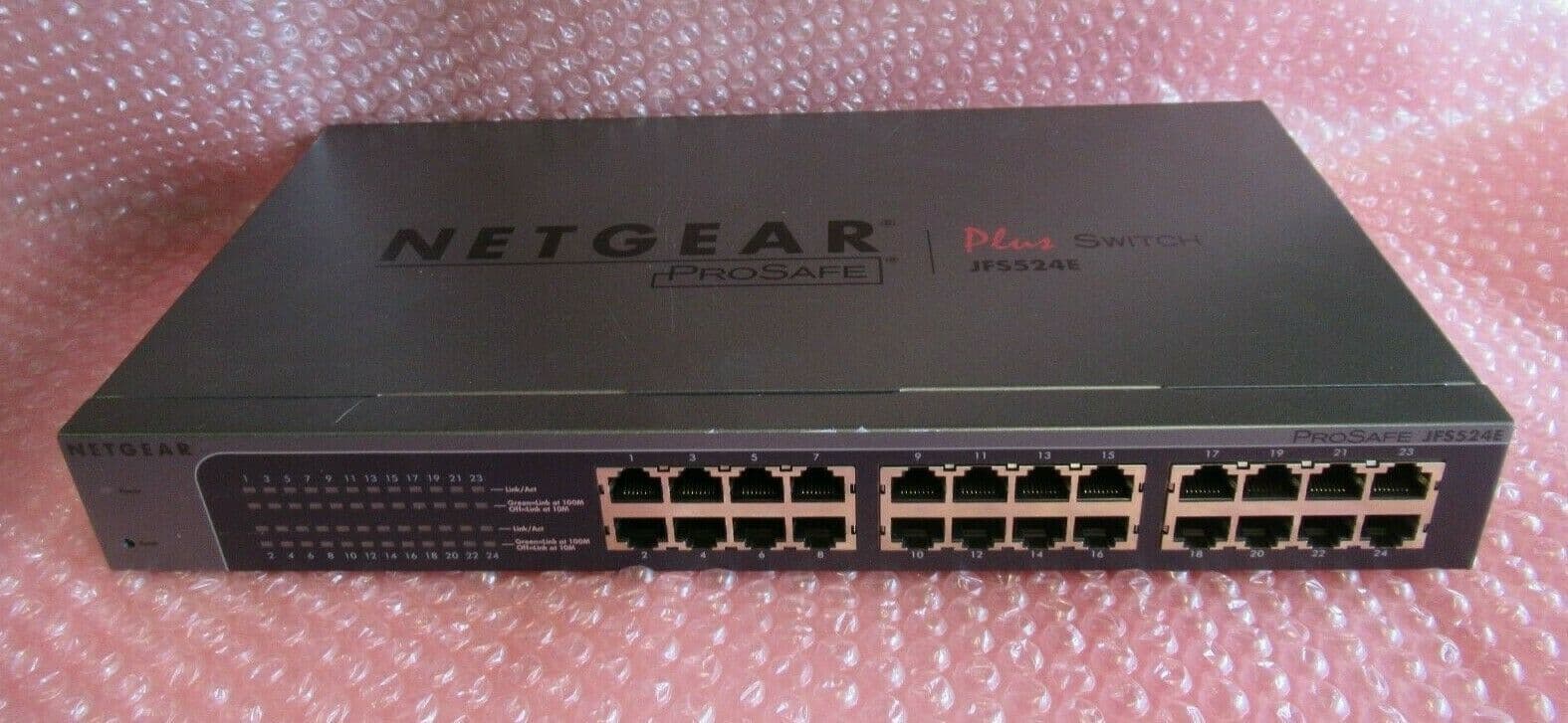 NetGear JFS524E ProSafe Plus 24-Ports 10/100Mbps Fast Ethernet ...