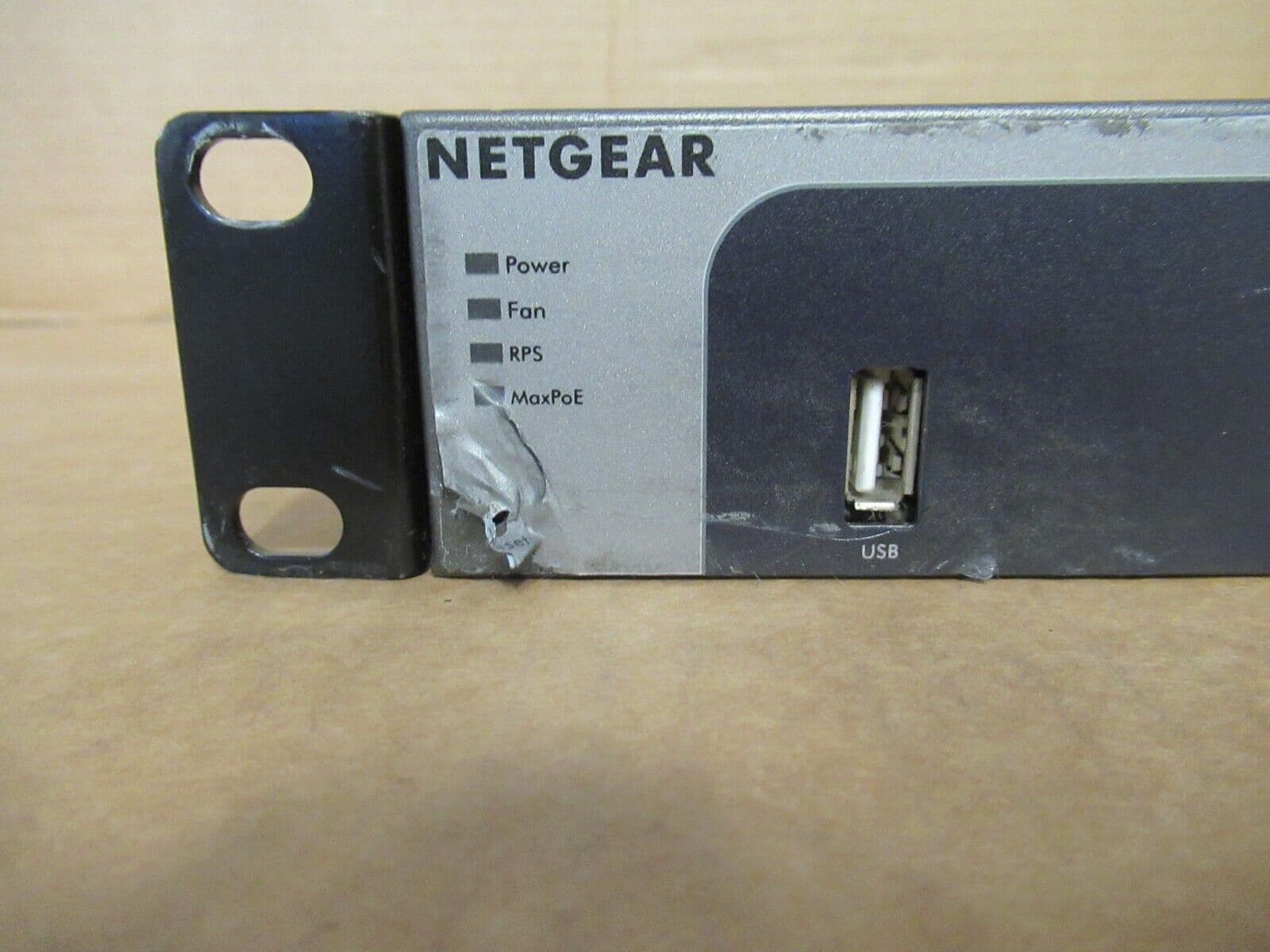Netgear ProSAFE M4100-24G-POE 24Port Gigabit Layer 2 GbE PoE Switch ...