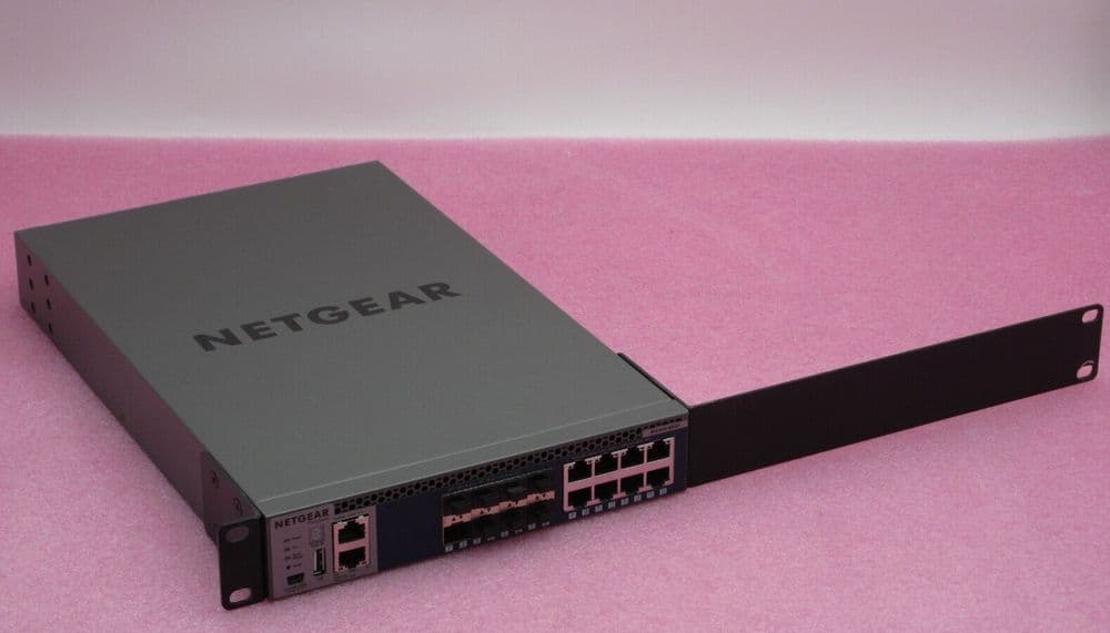 Netgear ProSafe M4300-8X8F 16-Port 10Gb 8xSFP 8xRJ45 Half-Width Network ...