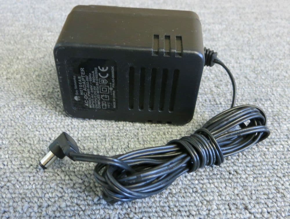 Netgear PWR-002-007 / AD-5800RDK UK Wall Mount AC Power Adapter 5V 800mA