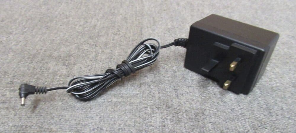 Netgear PWR-024-003 YPD-8075100K UK 3-Pin Plug AC Power Adapter 7 5W 7 ...