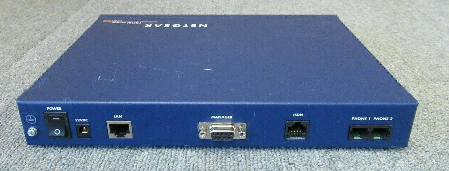 NetGear RT338 ISDN Router 1 x 10/100Base-TX LAN 1 x ISDN BRI WAN