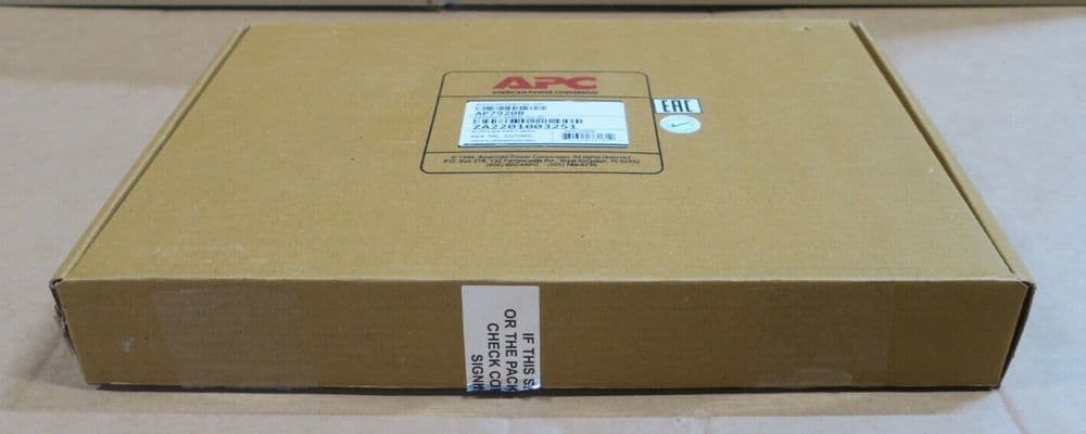 NEW APC AP7920B Switched Rack PDU 1PH 1U 8 x C13 Output 1xC14 Input 200-240V