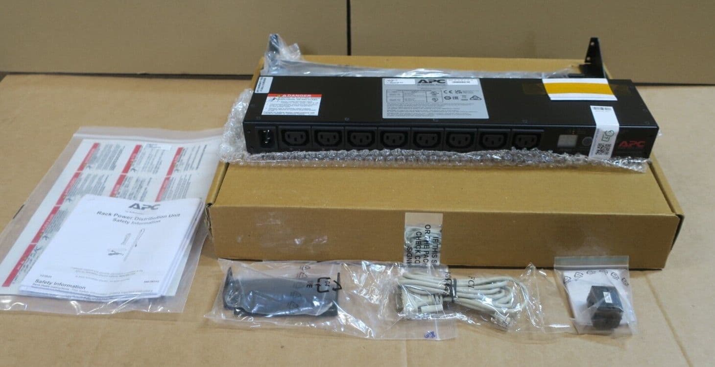 NEW APC AP7920B Switched Rack PDU 1PH 1U 8 x C13 Output 1xC14 Input 200 ...