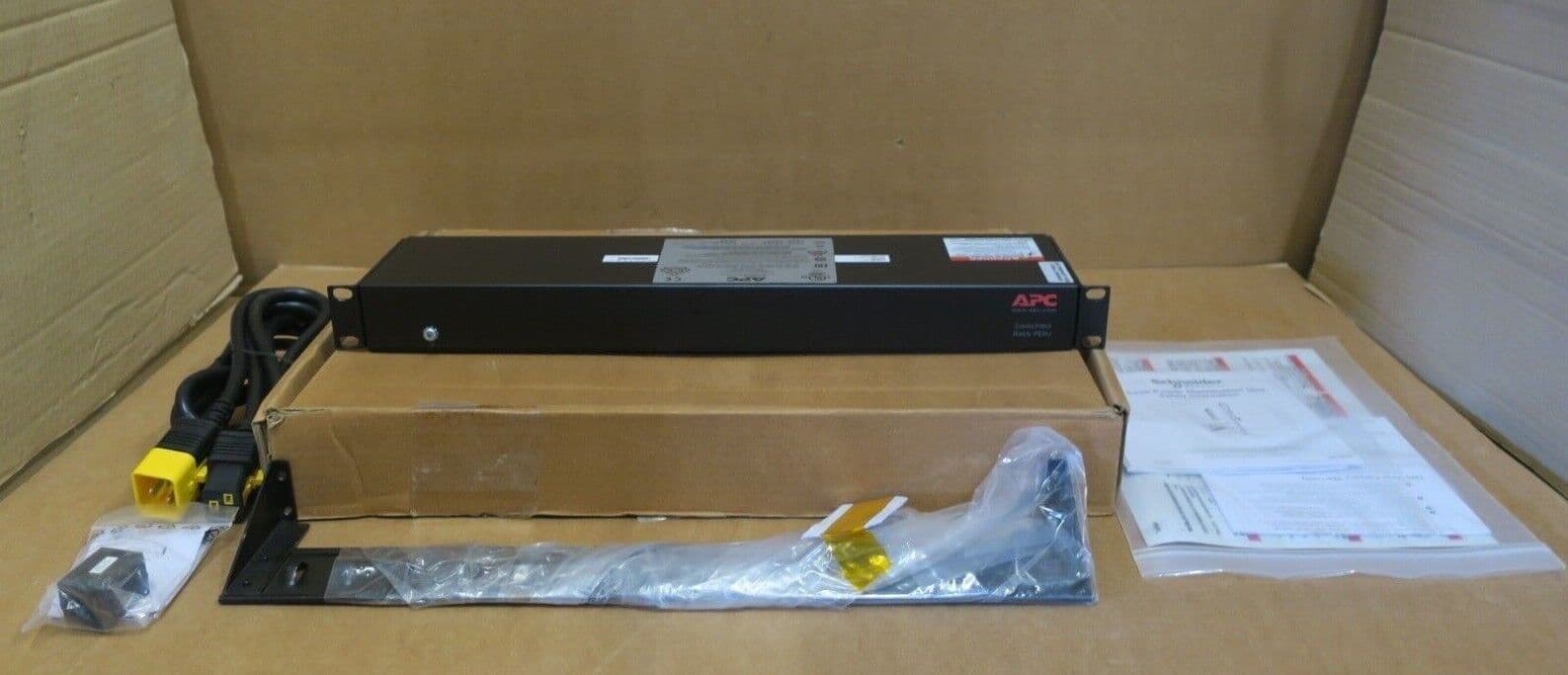 NEW APC AP7921B Switched Rack PDU 1PH 16A 8 Outlets C13 1U Rackmount ...