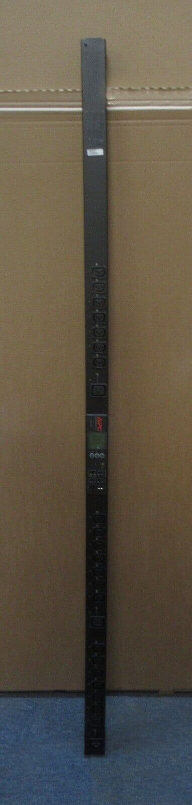 NEW APC AP8959EU3 Smart Switched Rack Power Strip PDU 0U 16A 230V 21x ...