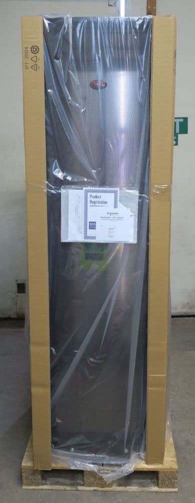 NEW APC AR3100 NetShelter SX Server 19" 600 x 1070mm Networking Rack ...