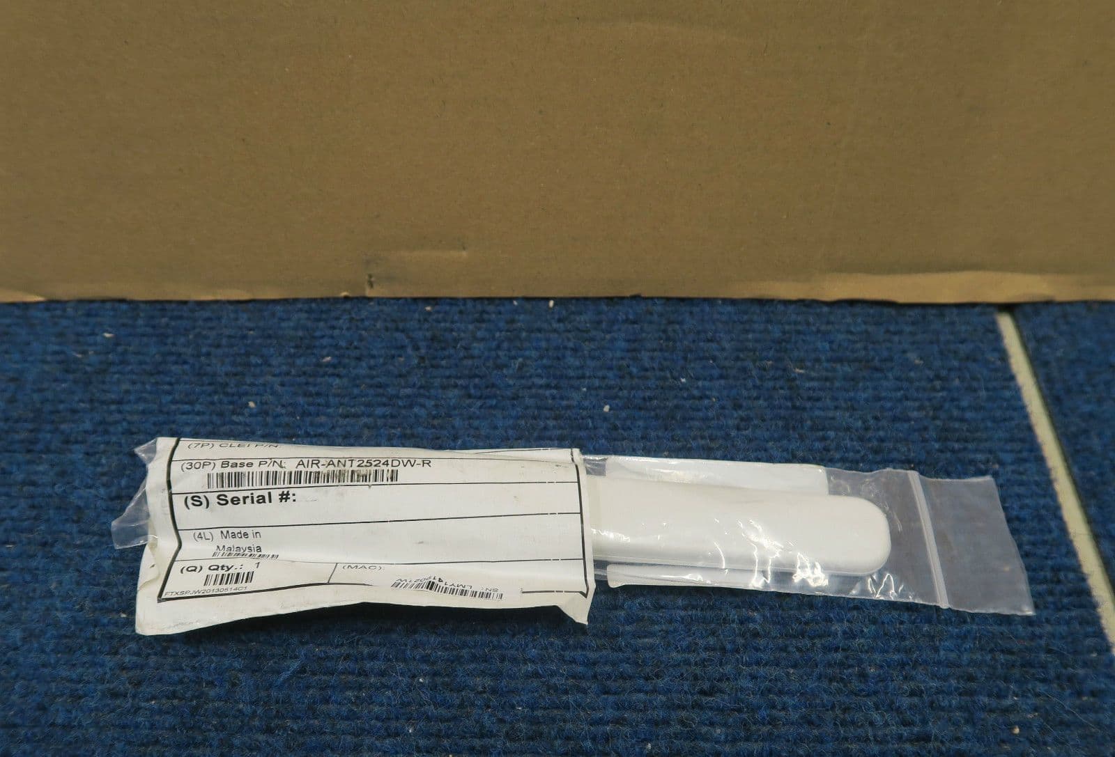 NEW Cisco AIR-ANT2524DW-R White Aironet Dual-band Dipole Antenna For ...