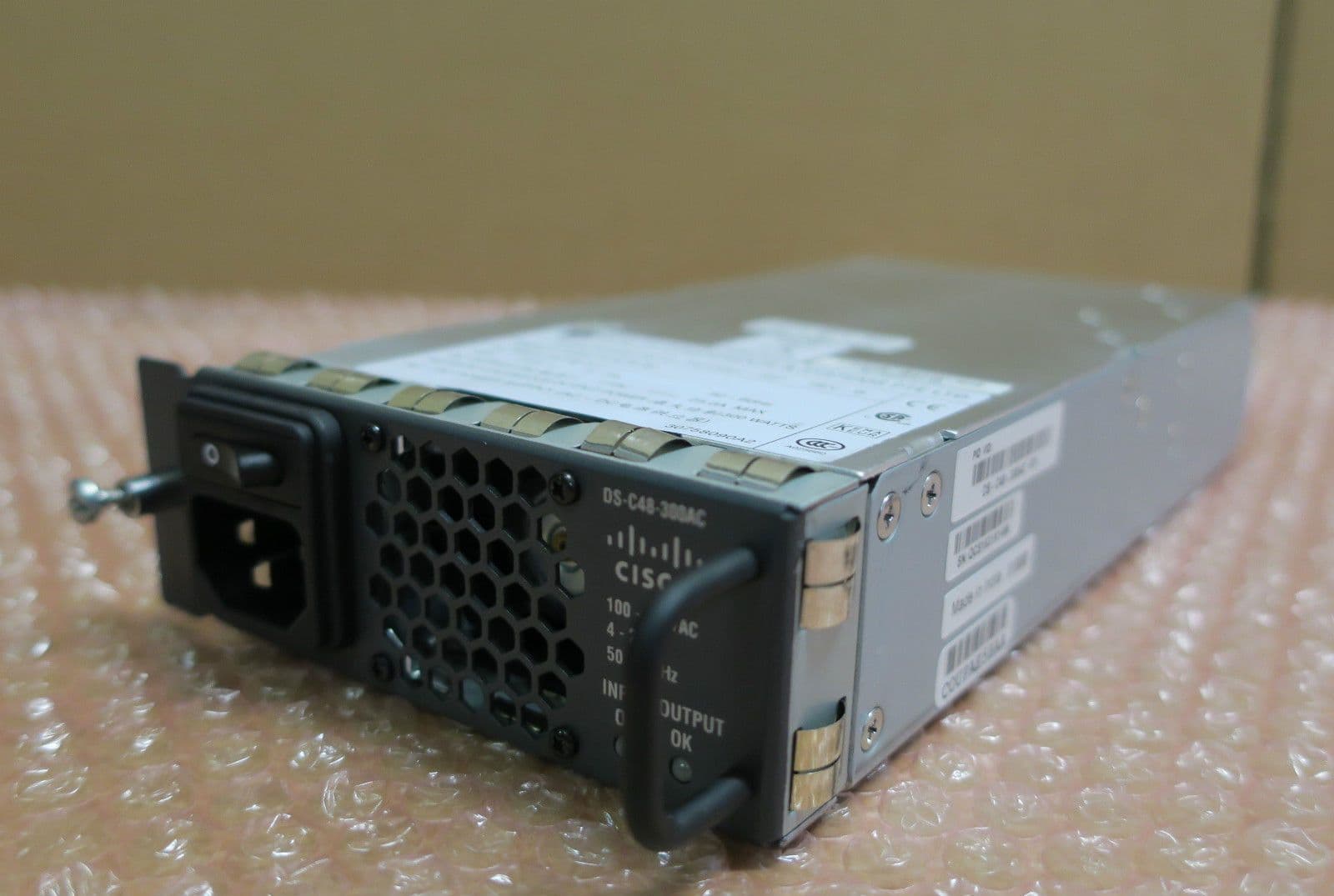NEW Cisco DS-C48-300AC MDS 9148 300 Watt PSU AC Hot Plug Power Supply ...