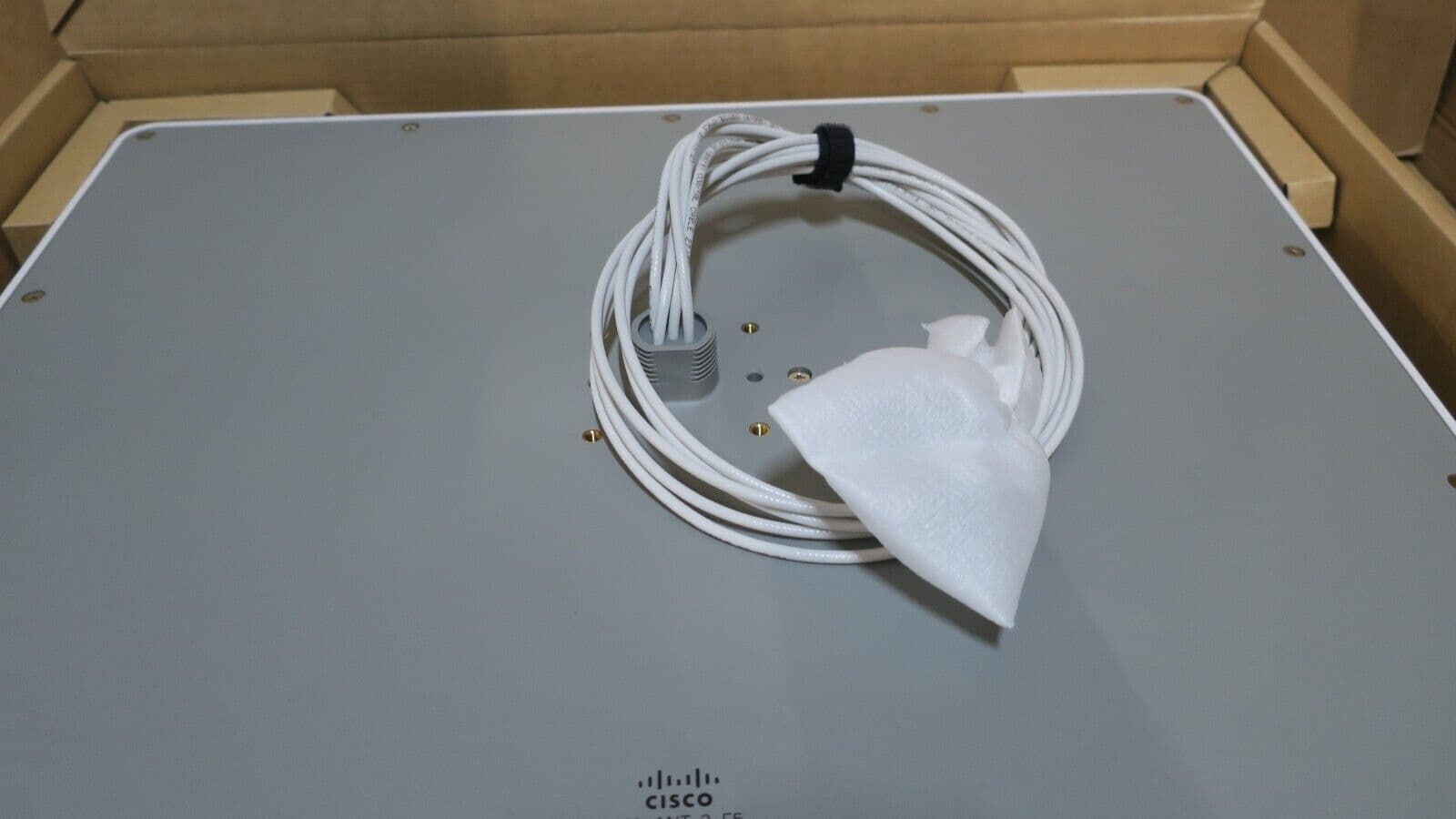 NEW Cisco Meraki MA-ANT-3-F5 Indoor Dual band Narrow Patch Antenna 5 ...