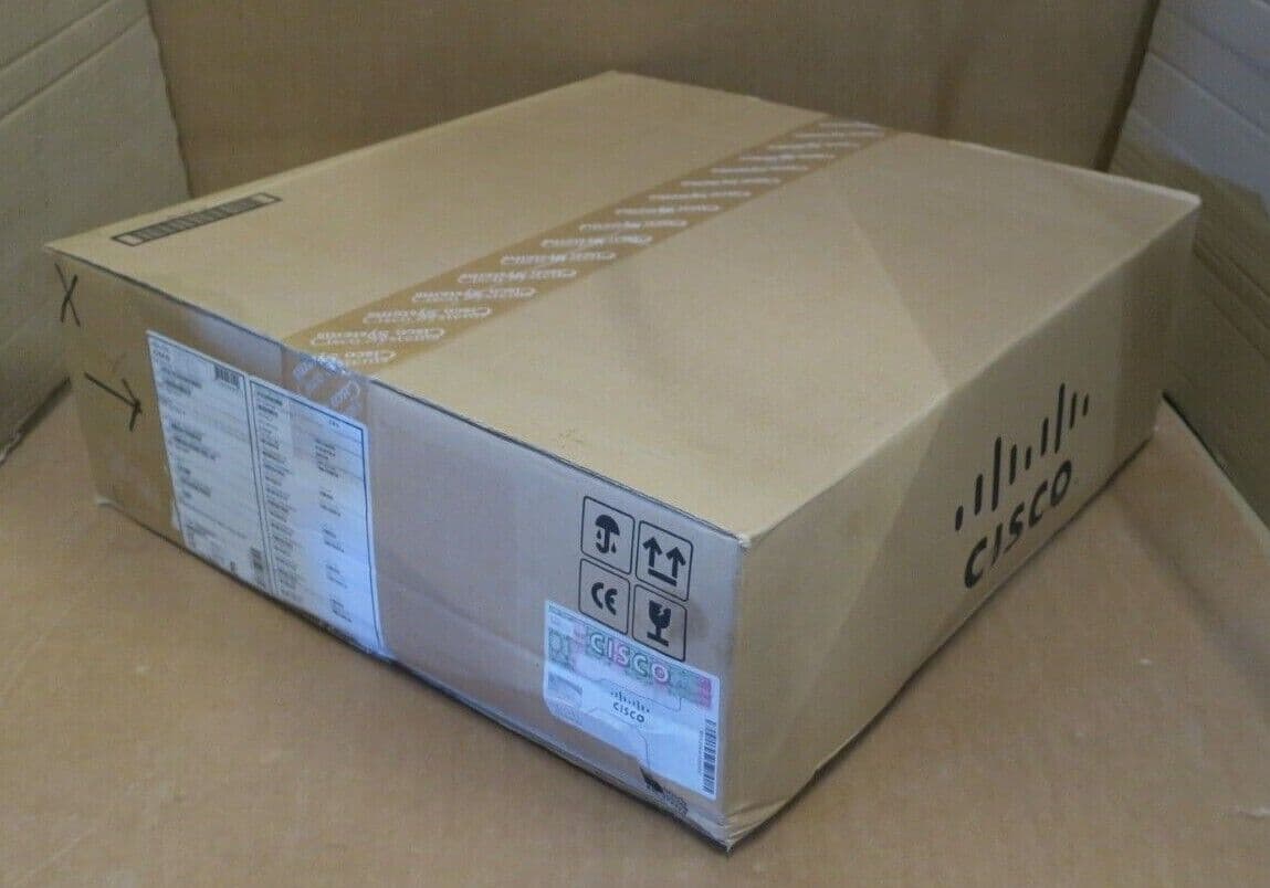 NEW CISCO Nexus N2K-C2232PF-10GE 32 Port Fabric Extender 8 SFP