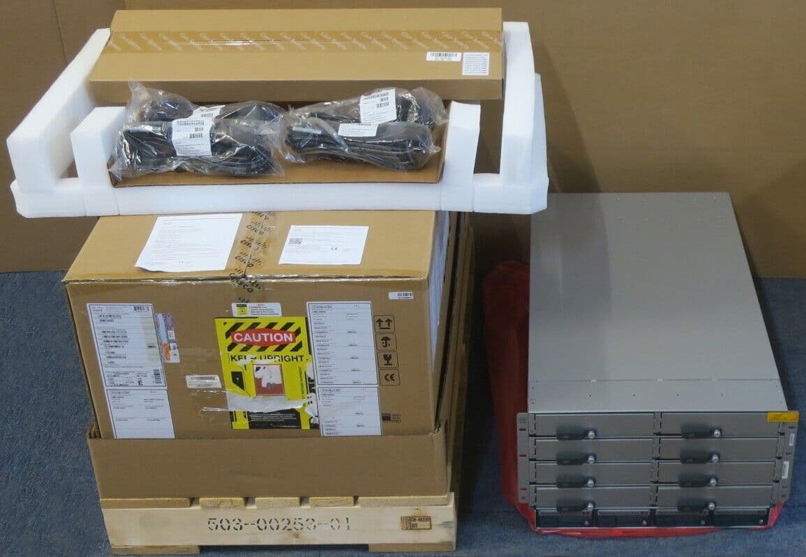 NEW Cisco UCS 5108 8-Slot Blade Server Chassis UCSB-5108-AC2 2x UCS ...