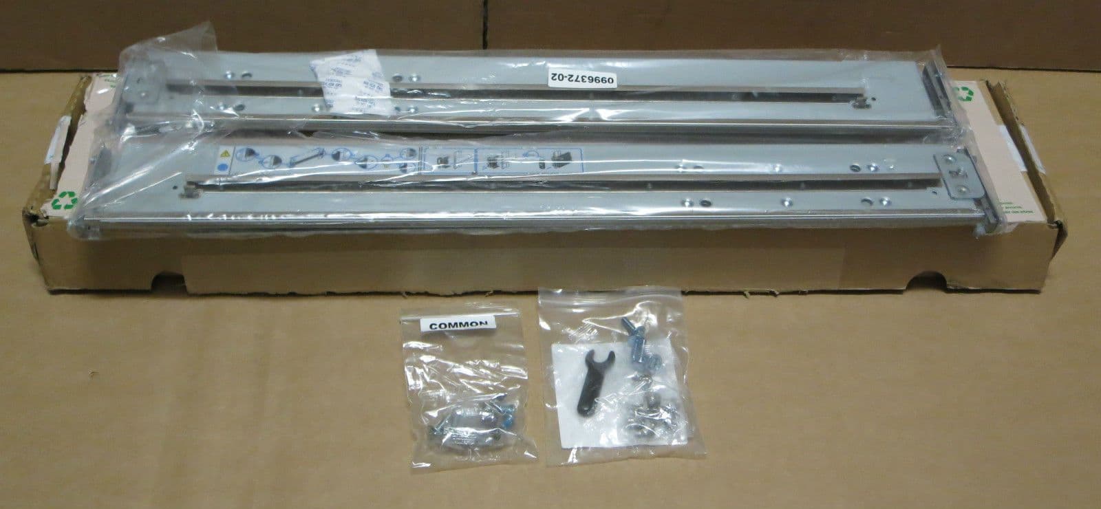 New Dell 2U Rack Mount Rail Kit For Storage SC120 Mirage24 XYRATEX - JM78C