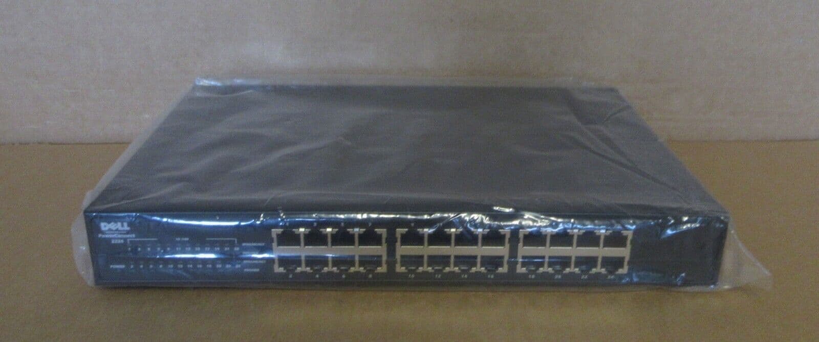 NEW Dell PowerConnect 2224 24x 10/100 Fast Ethernet RJ-45 Network ...