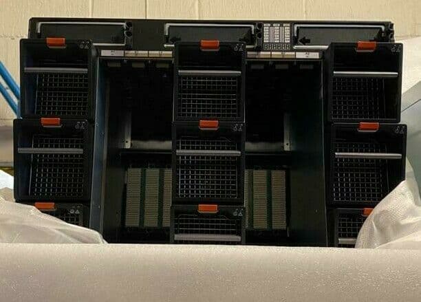 New Dell PowerEdge M1000e V1 1 16-Slot Blade Server Chassis Enclosure 6 ...