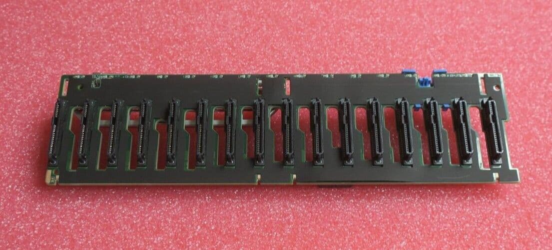 New Dell PowerEdge R750 R7525 Server 16x 2 5" SAS/SATA HDD Backplane KMWW8