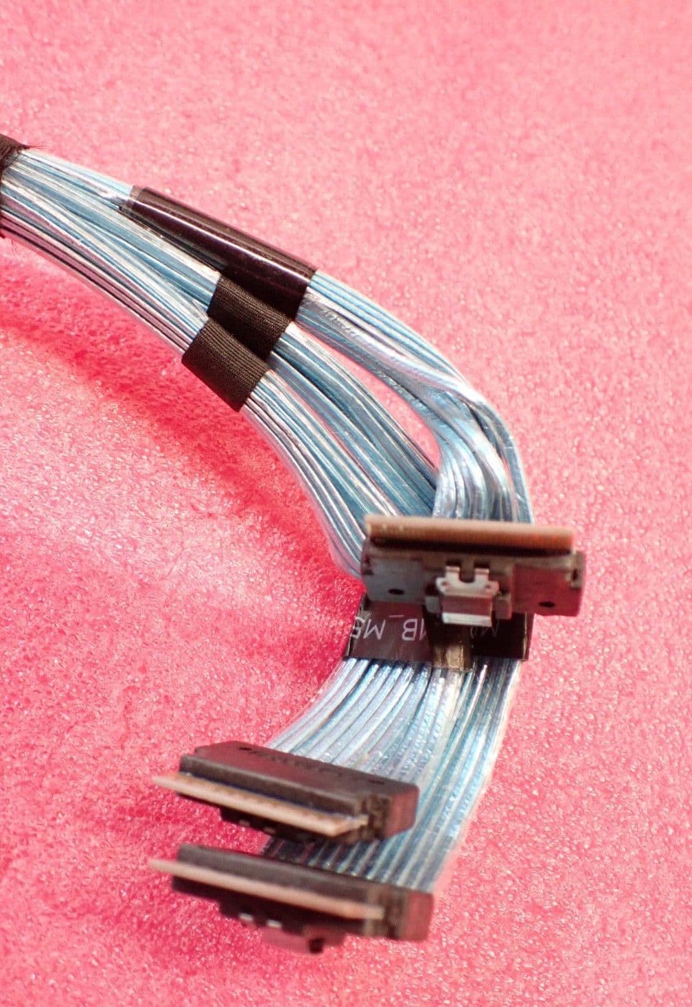 New Dell PowerEdge R840 24x 2 5" NVME PCIe Cable 2 Assembly XM32T 0XM32T