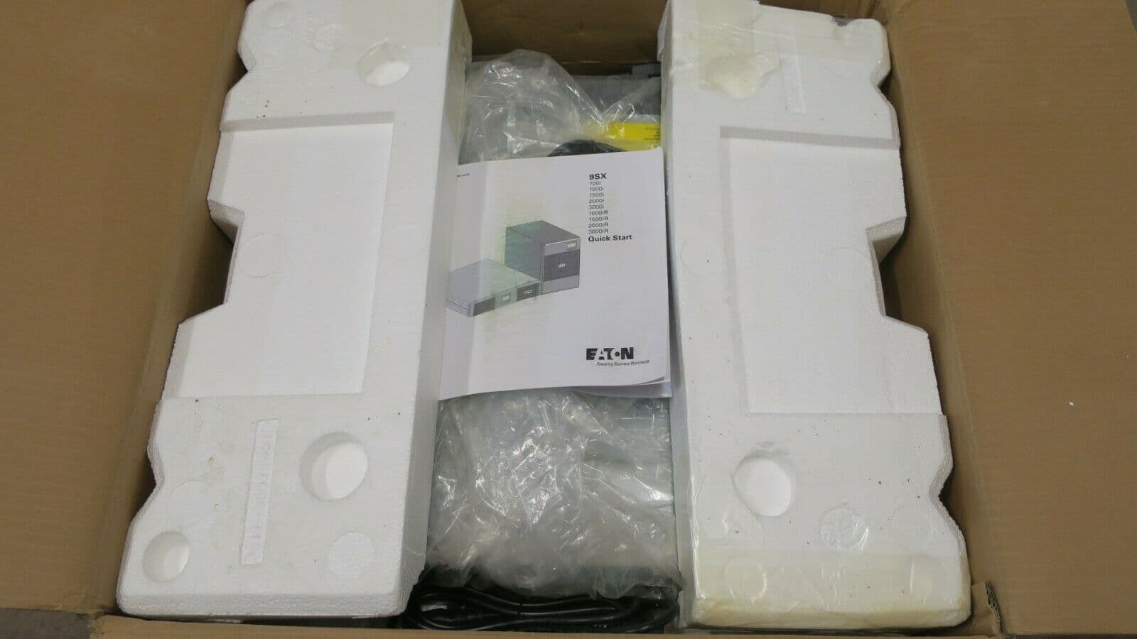 New Eaton 9SX 1000i 1KVA 1000VA 900W UPS 2U Rack Mount 230V 9103-53900