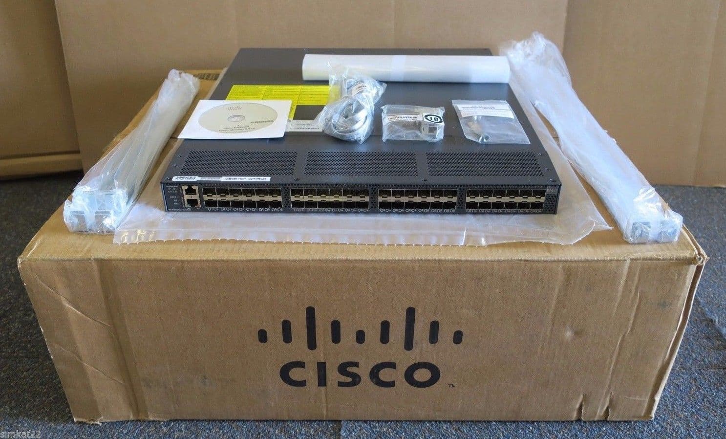 NEW EMC IBM 2417-C48 16 Port Active 8GBps MDS 9148 Fibre System Storage ...