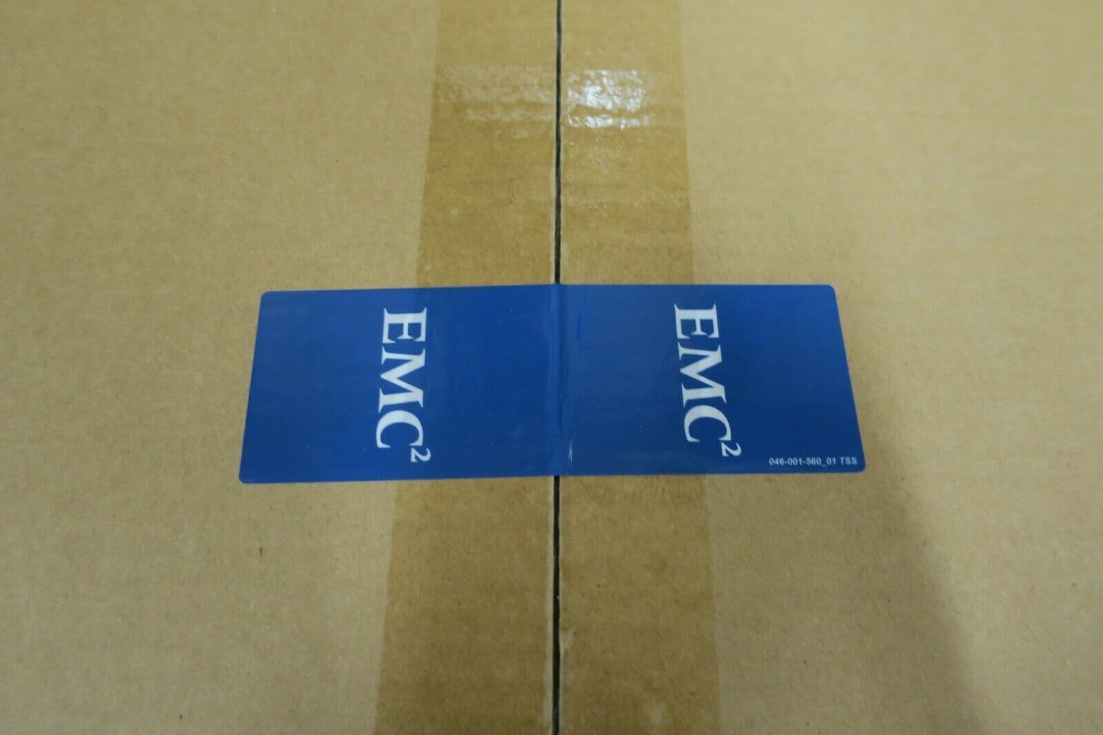 New EMC Isilon Celestica D2024 24-Port 10Gb FC 2x 40GbE Switch 1U 100 ...