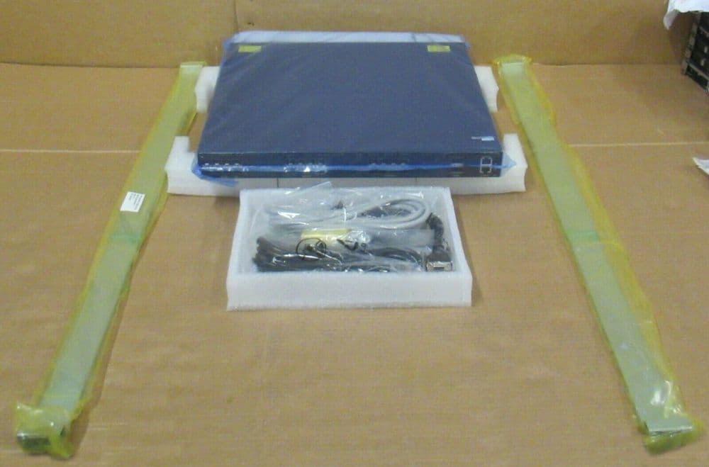 New EMC Isilon Celestica D2024 24-Port 10GbE 2x 40GbE Switch 1U 100-575 ...
