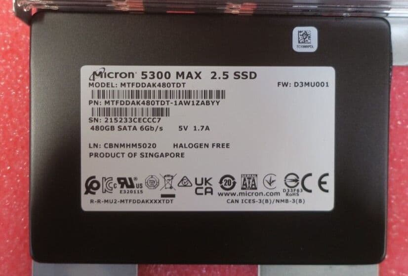 New Fujitsu 480GB SATA 6G Mixed-Use 2 5" SSD in 3 5" Caddy - S26361 ...