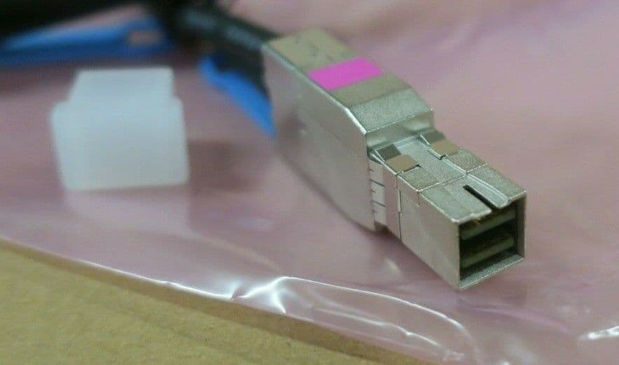 NEW Fujitsu DX/AF Mini SAS HD to Mini SAS HD Cable 0 75M 75cm CA72315-0751