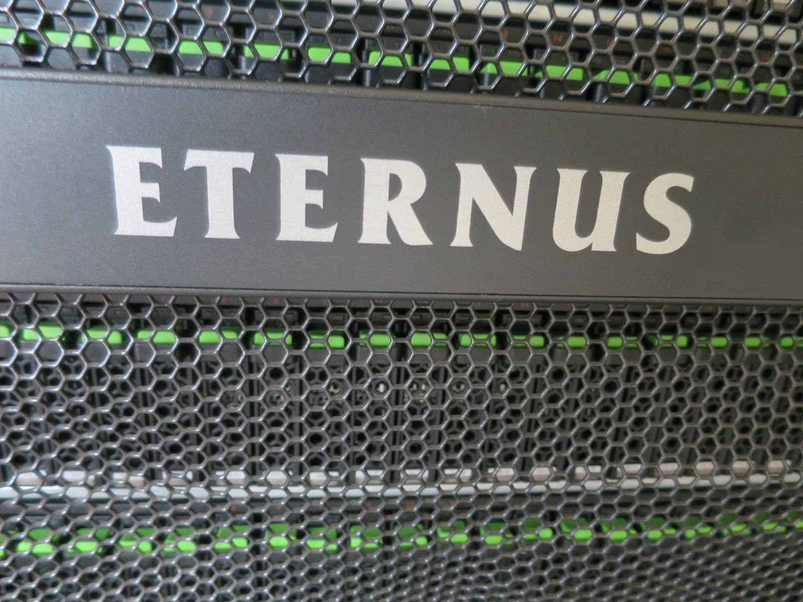 New Fujitsu Eternus DX600 S3 130Tb 10Gbit/s iSCSI FCoE Disk Data ...