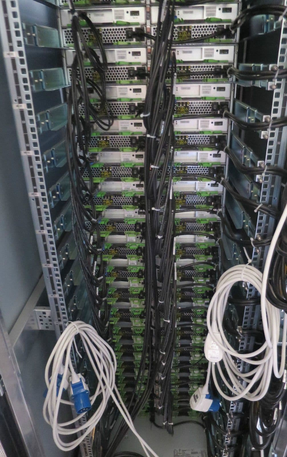 New Fujitsu Eternus DX600 S3 130Tb 10Gbit/s iSCSI FCoE Disk Data ...