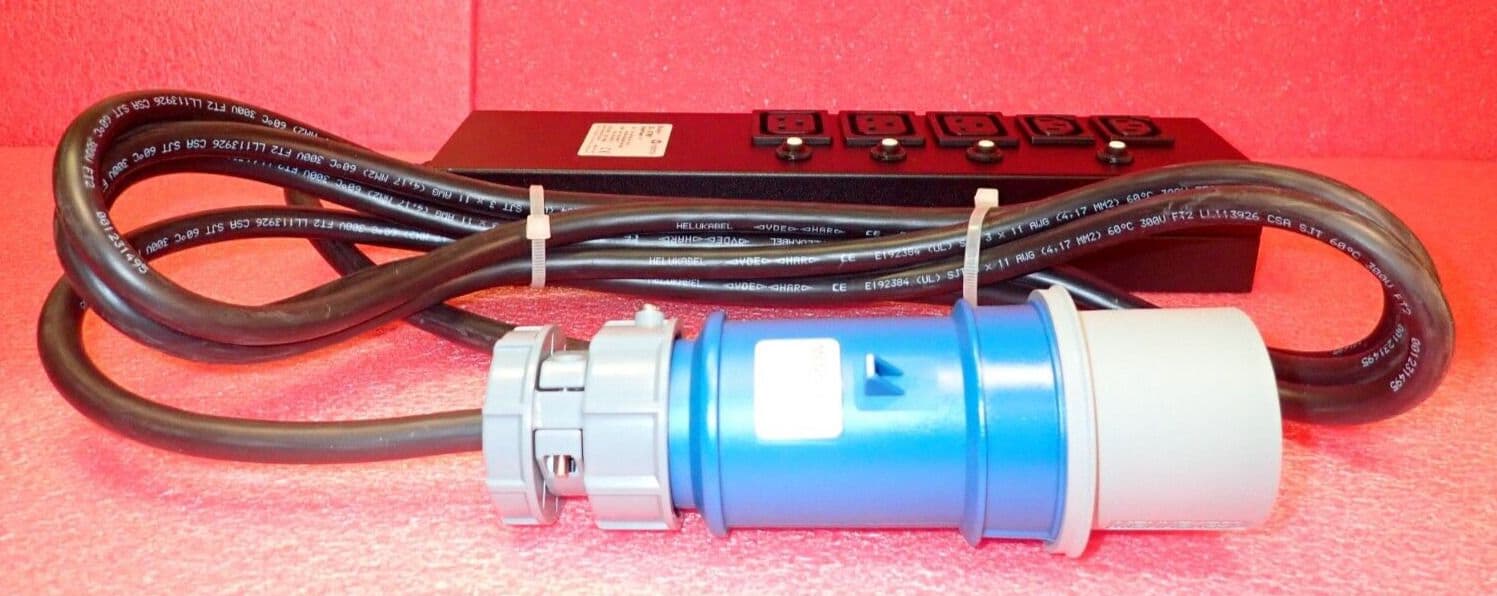 NEW Fujitsu Knurr Di-Strip BladePower1 Rack PDU 1Ph 32A 2xC13 3xC19 ...