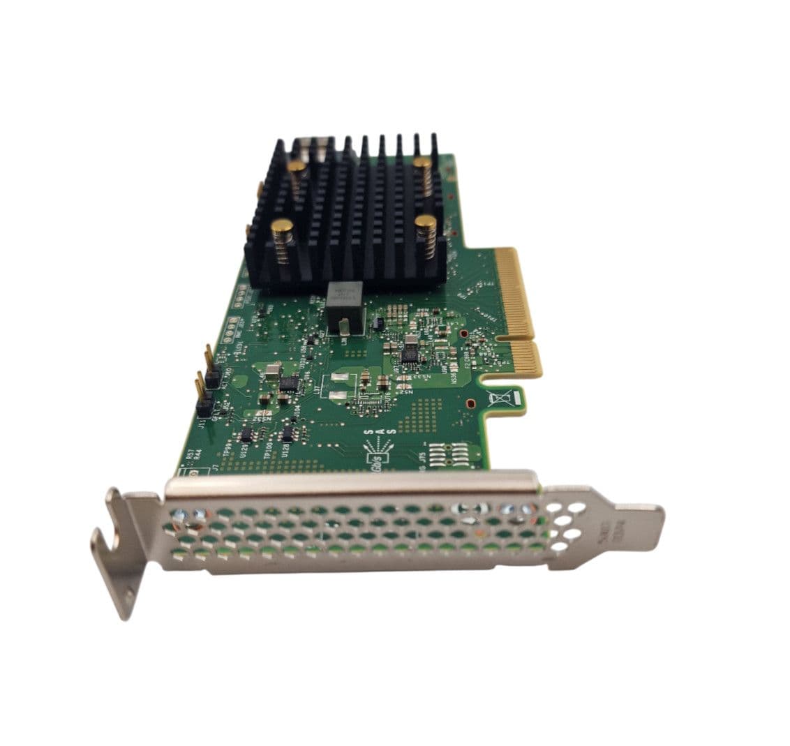 NEW Fujitsu PRAID CP600i Tri-Mode LP 8-Port SAS 12G SATA 6G NVME RAID Controller