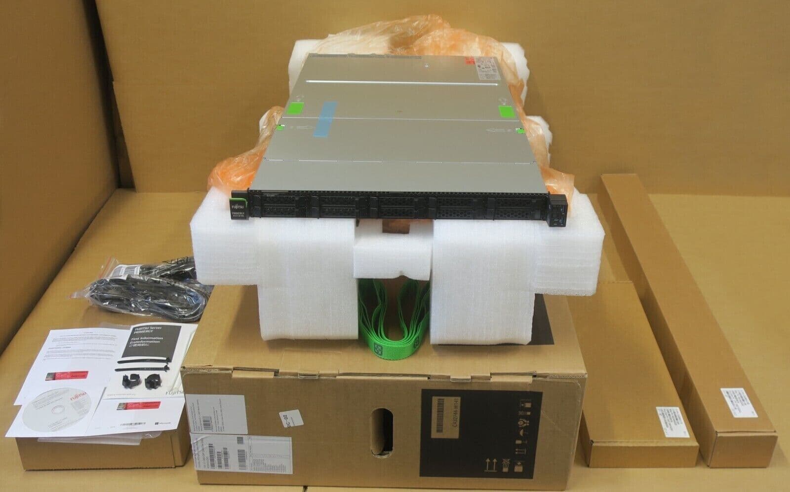 NEW Fujitsu Primergy RX2530 M6 Dual Scalable CPU 32-DIMM 10-Bay CTO 1U ...