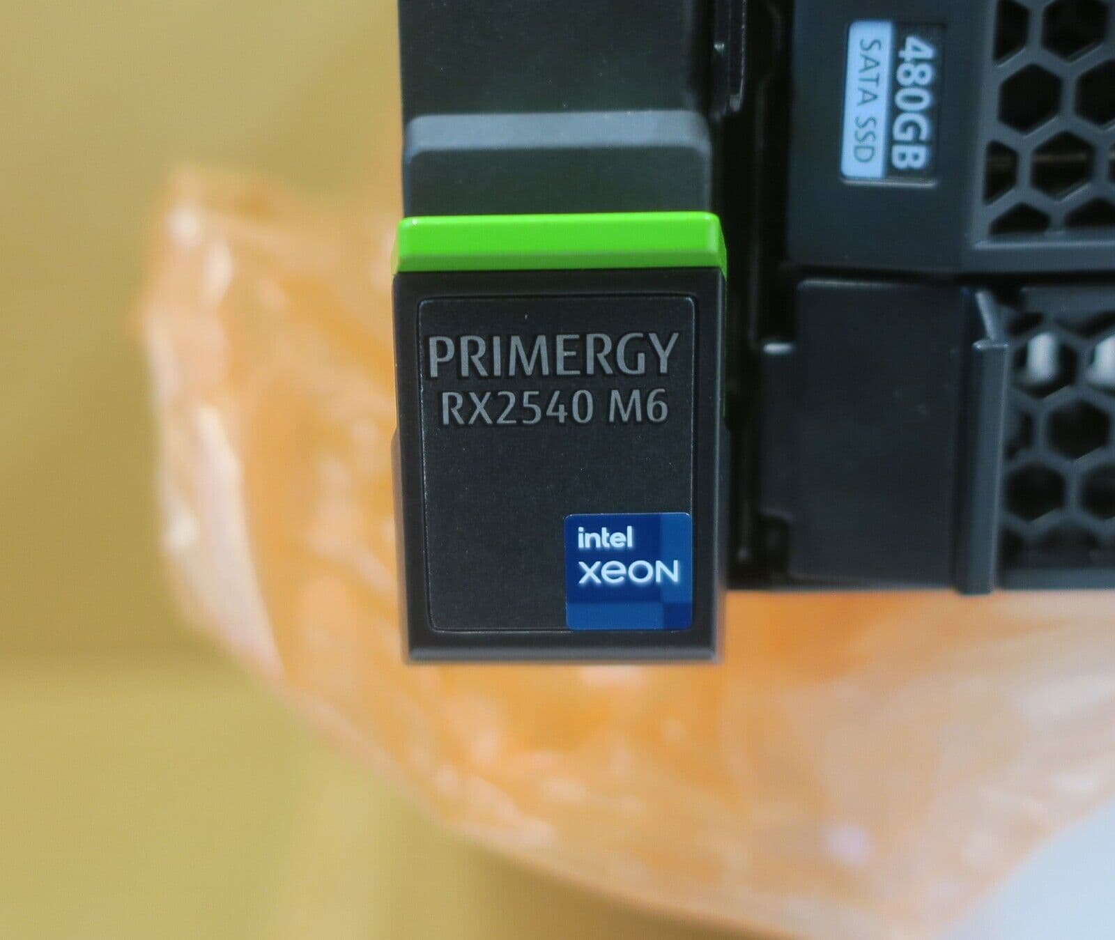 NEW Fujitsu Primergy RX2540 M6 2x 24C Gold 6342 256GB RAM 2x 480GB SSD ...