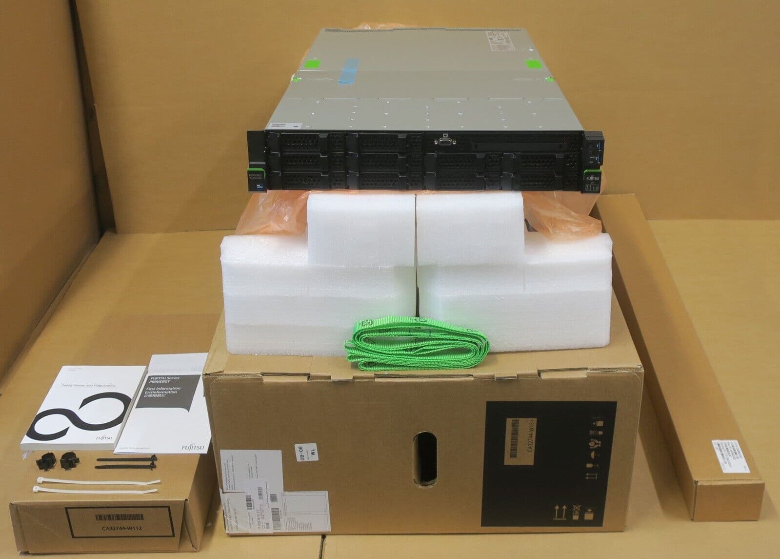 NEW Fujitsu Primergy RX2540 M6 2x 8C Gold 6334 128GB RAM 10x 3 5" Bay ...